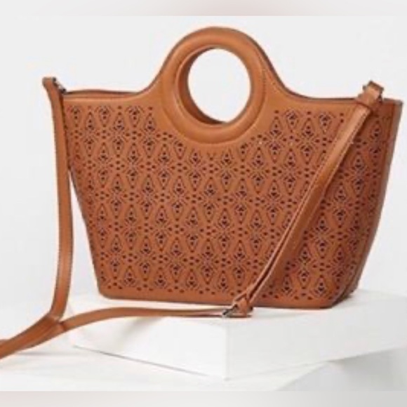 Free People | Bags | Free People Tote And Crossbody Laser Cut Bag New ...
